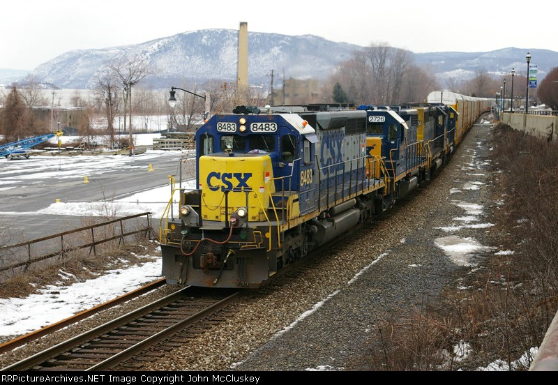 CSX 8483